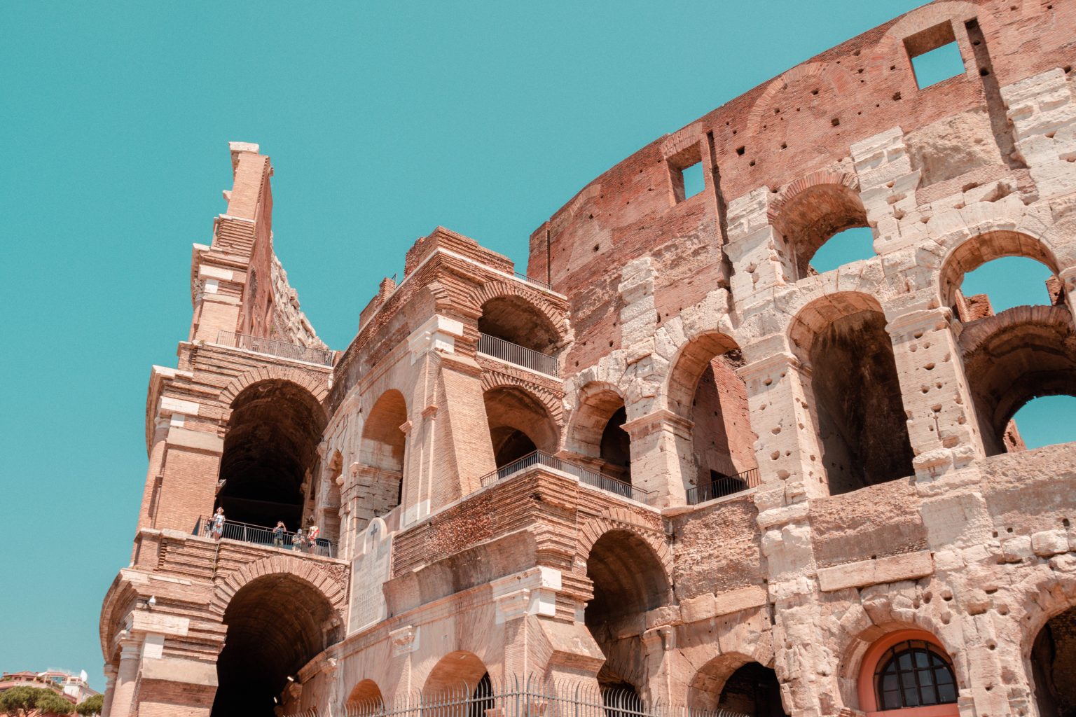 Los mejores FREE TOURS en Roma – Mafe Around the World